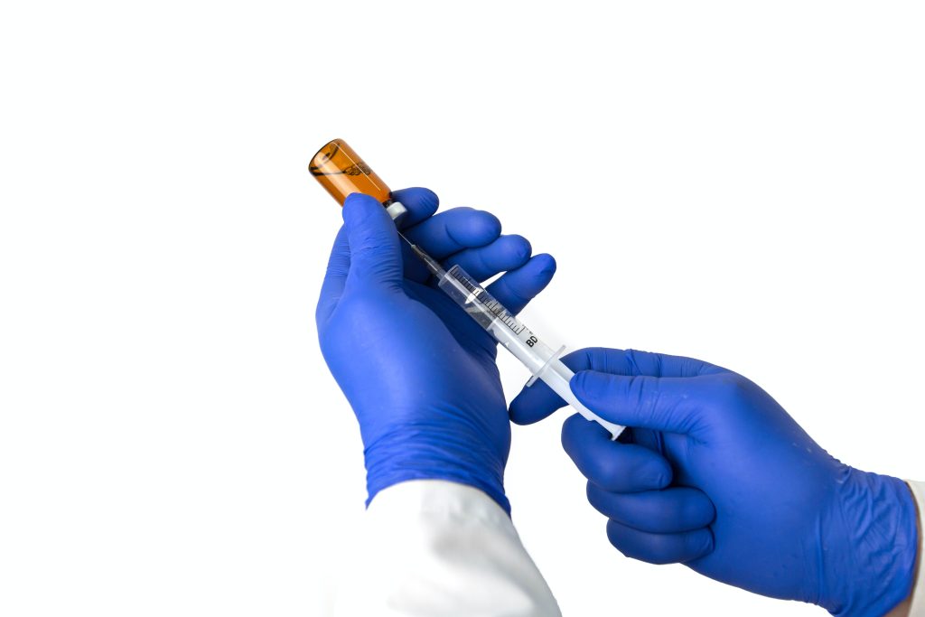 First Dose of Amiodarone in ACLS: Guidelines, Dosage, and ...